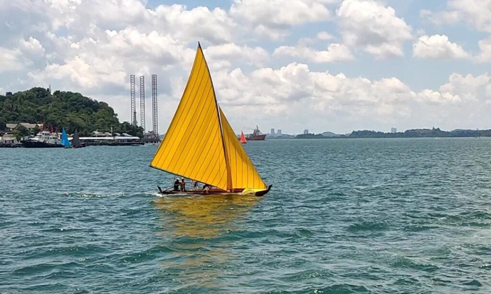 Lomba Sampan Layar Belakangpadang, Tradisi Hari Kemerdekaan Sejak 1959 ...